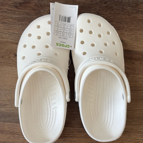 CROCS | Shoes | Nwt White Crocs Classic M7 W9 | Poshmark